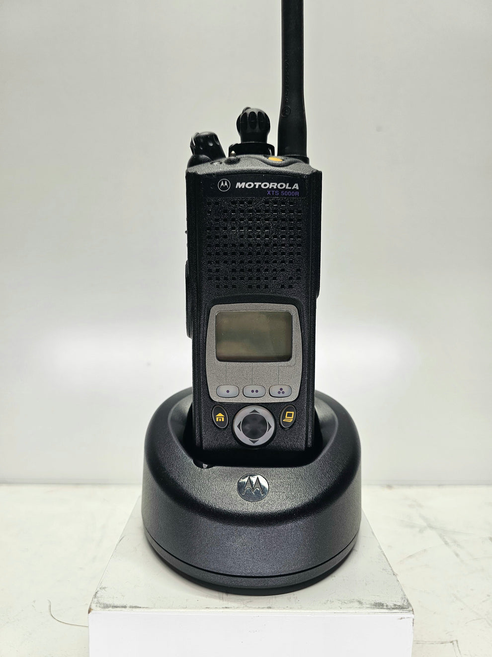 Motorola XTS5000 Model II VHF 136-174 Mhz 1000 Ch P25 Digital – Used Radios